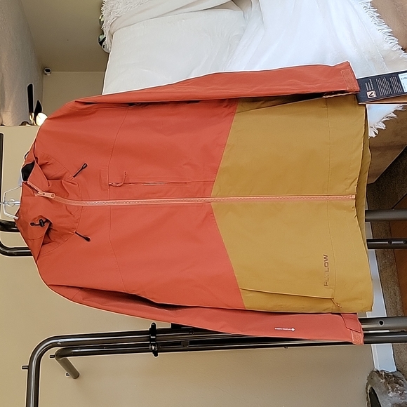 Flylow | Jackets & Coats | Flylow Mens Skisnowboard Jacket | Poshmark